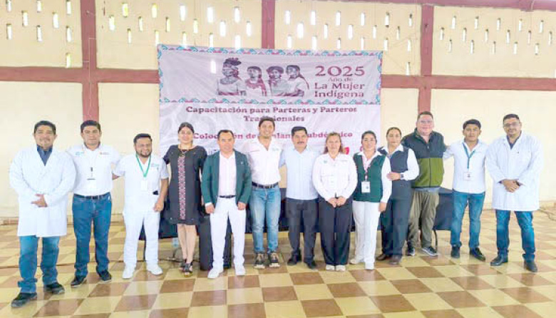 Capacitan a parteras en Chilón - Diario de Palenque